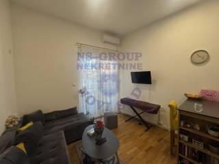 Garsonjera 28 m², Novi Majur - Blok 8, Novi Sad