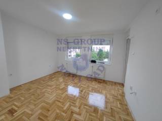 Garsonjera 26 m², Podbara - Savina, Novi Sad