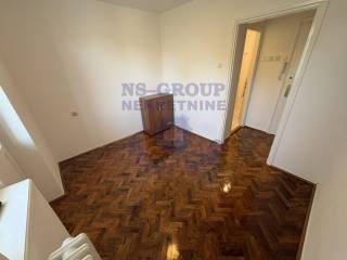 Garsonjera 14 m², Satelit, Novi Sad
