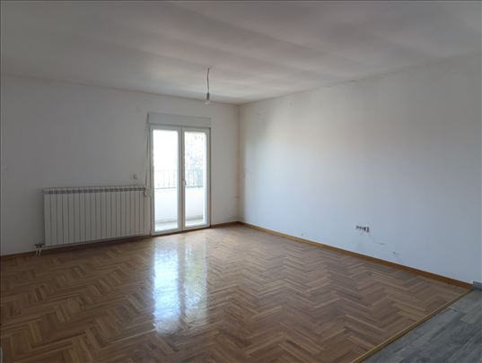 Zemun, Zemunske kapije 71m2 3.0