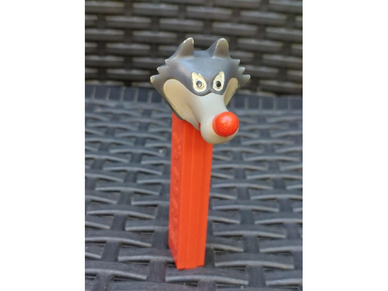 Vučko Pez Kolinska Yugoslavia
