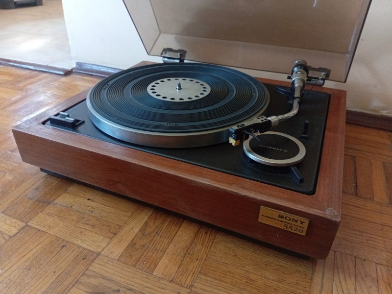 Sony 5520 gramofon