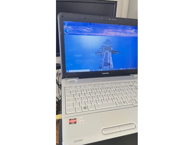 Toshiba satellite L500D