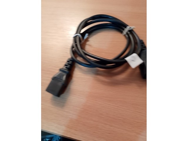 Kabel naponski produžni IEC C13 to C14 1,5 met Polovan