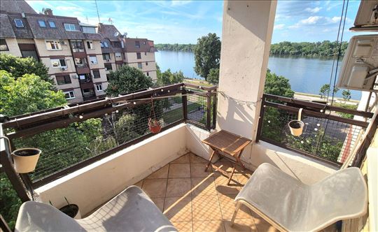 Dunavski kej | Donji Dorćol | Pogled na Dunav 65m²