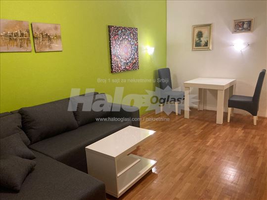 Stan 40m2 sa odvojenom sobom Stari Merkator