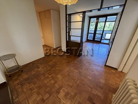 Širi centar - Cerak #67758