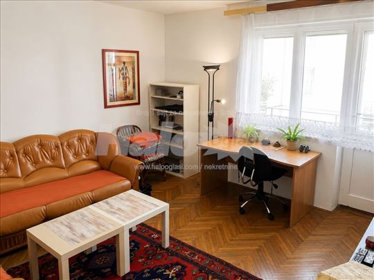 Dvosoban stan na Dorćolu