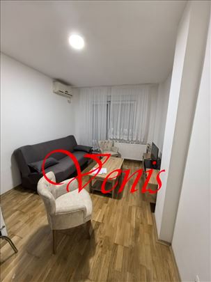 Nova Detelinara ul. Janka Čmelika 39 m2