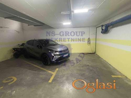 Garažno mesto na Grbavici 24m2