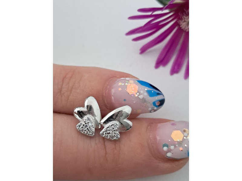 Nove mindjuse dva srca 925