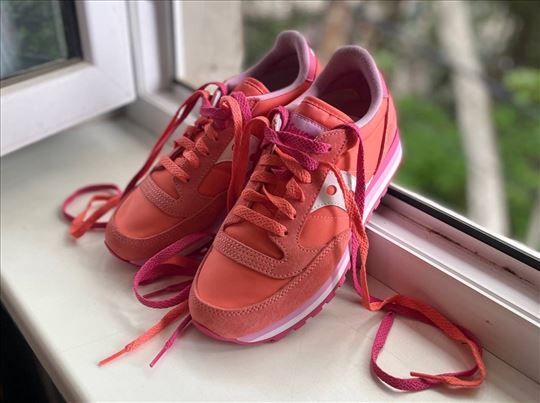 Saucony Jazz 37,5 broj