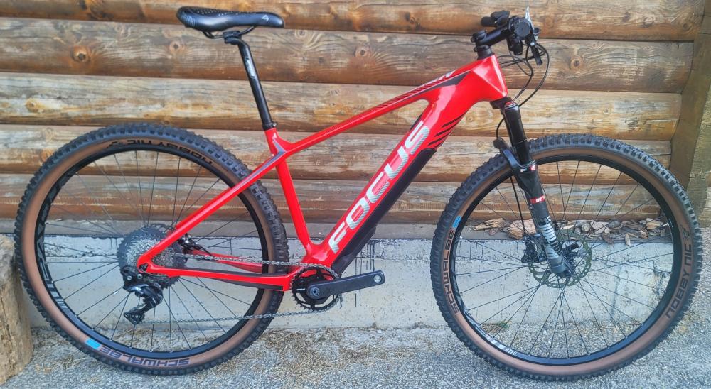 Focus Raven² carbon e-bike XC hardtail 29"