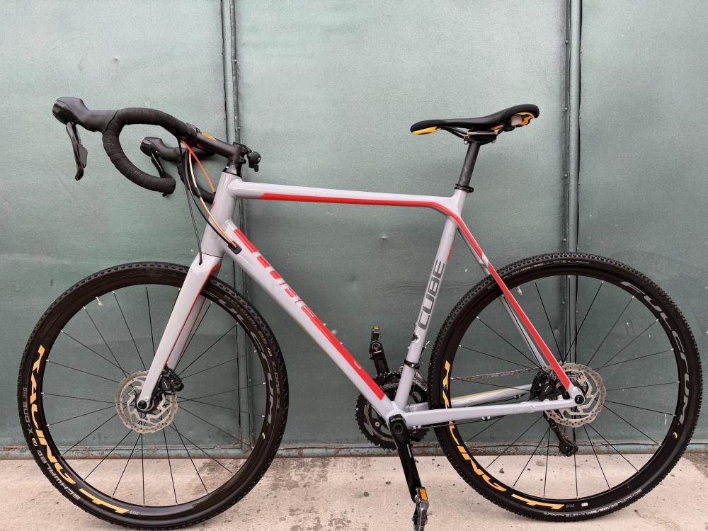 CUBE CROSS RACE 28 (Size-61cm) 2x11 105