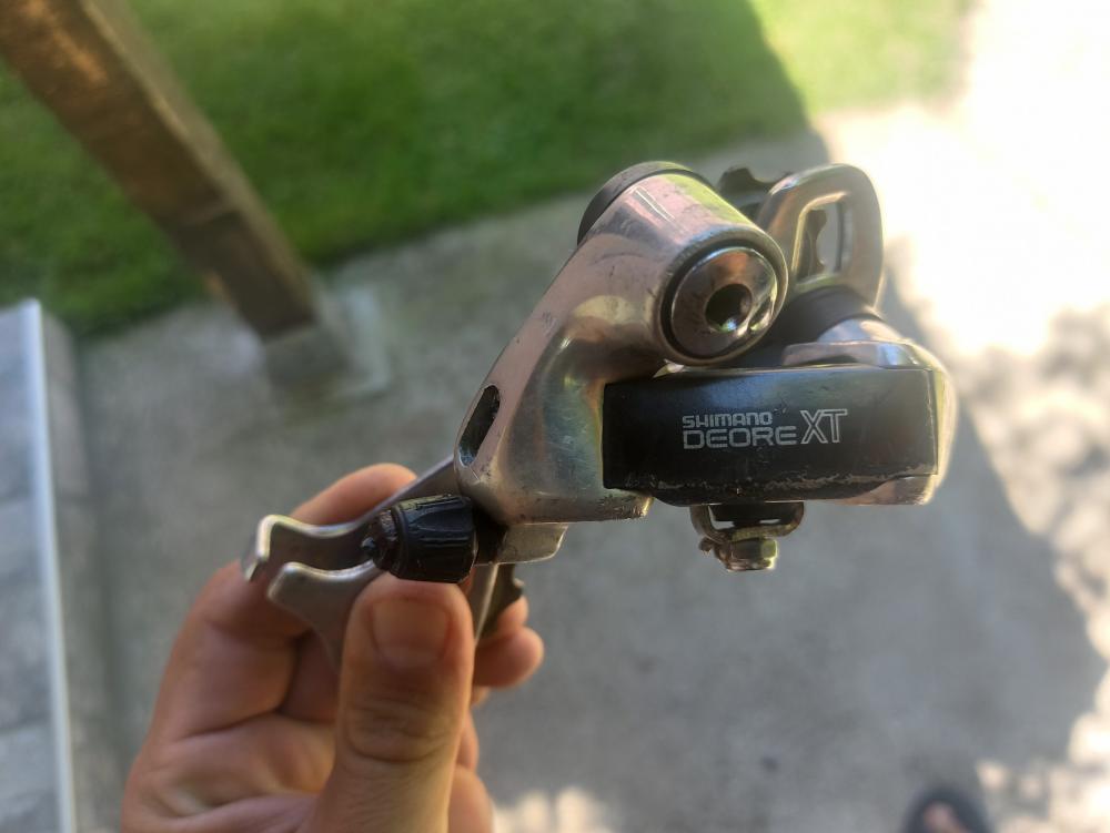 Deore XT M735 zadnji menjac