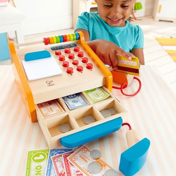 Trgovačka Kasa drvena Hape Toys 22003057