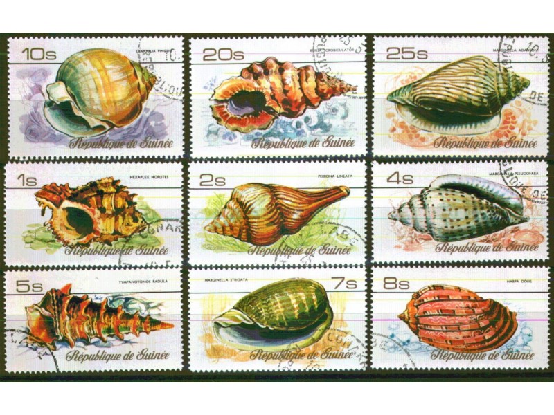 232 - Gvineja - Školjke - Fauna - žigosana serija