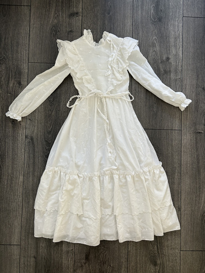 Bela vintage haljina/rezz