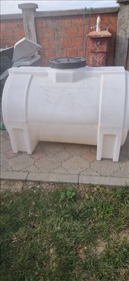 Horizontalna cisterna za vodu 700l