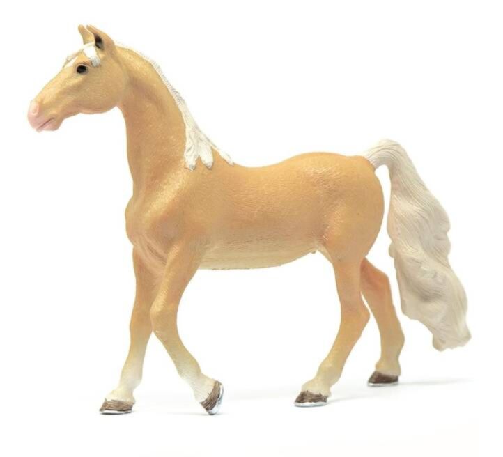 SCHLEICH IGRAČKA AMERICKI SADDLEBRED KOBILA