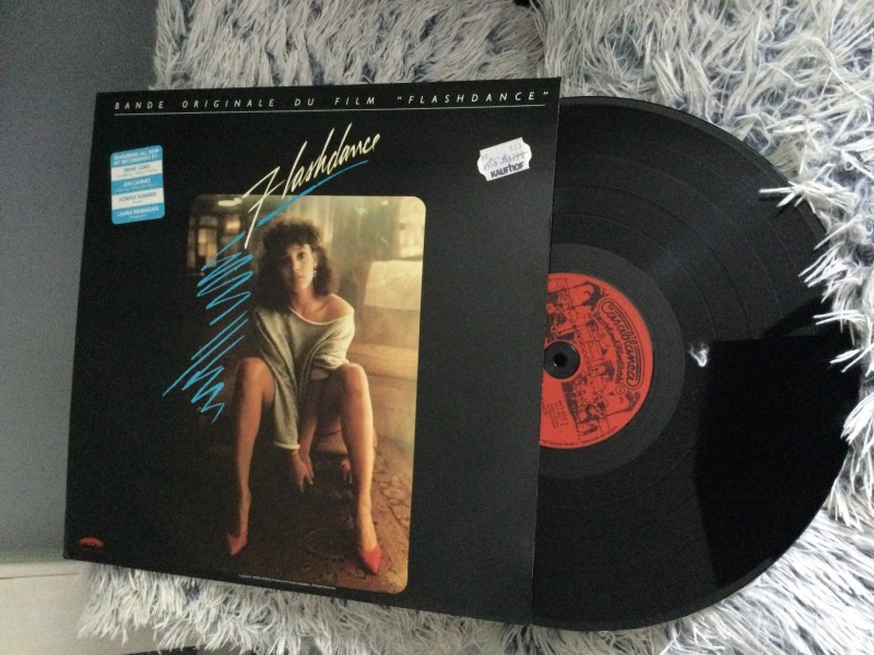 FLASHDANCE