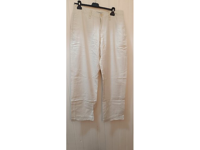 Nesal krem pantalone vel.36