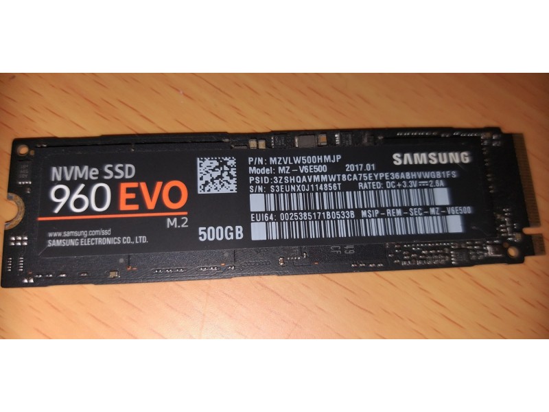 Vrhunski M2 NVMe disk SAMSUNG 960 EVO 500Gb!