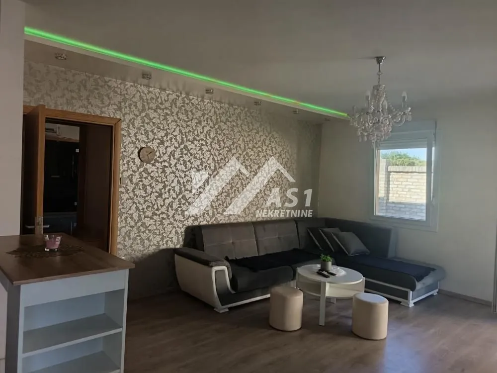 Izdavanje, kuća, 110m², Kamenjar, Novi Sad Sve Podlokacije