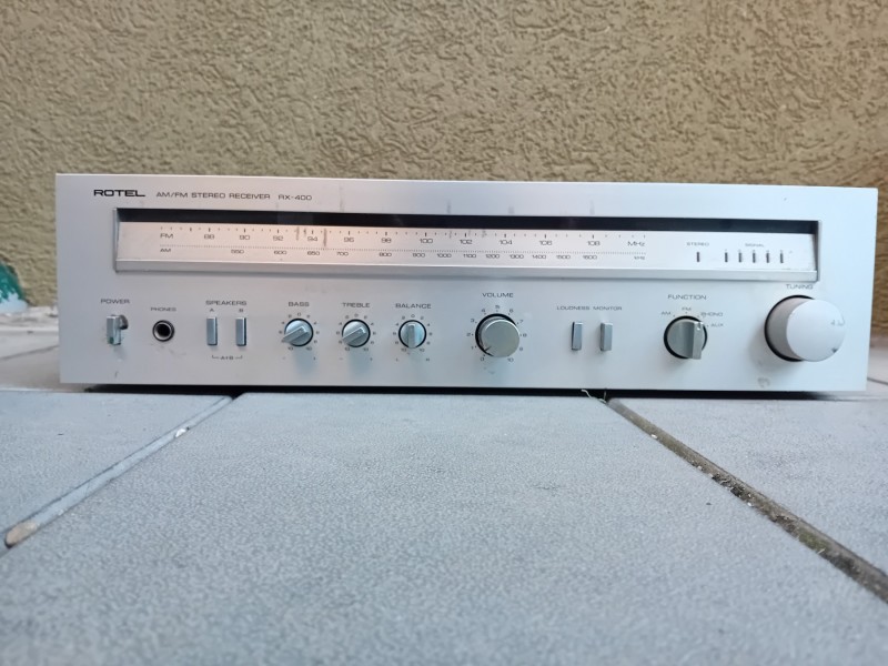 Rotel RX-400 AM,FM Stereo Receiver