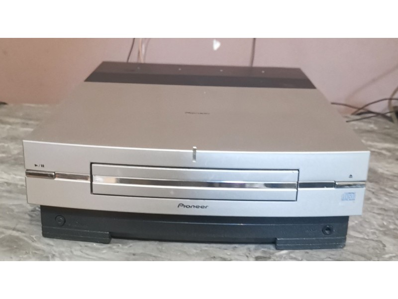 Pioneer 4