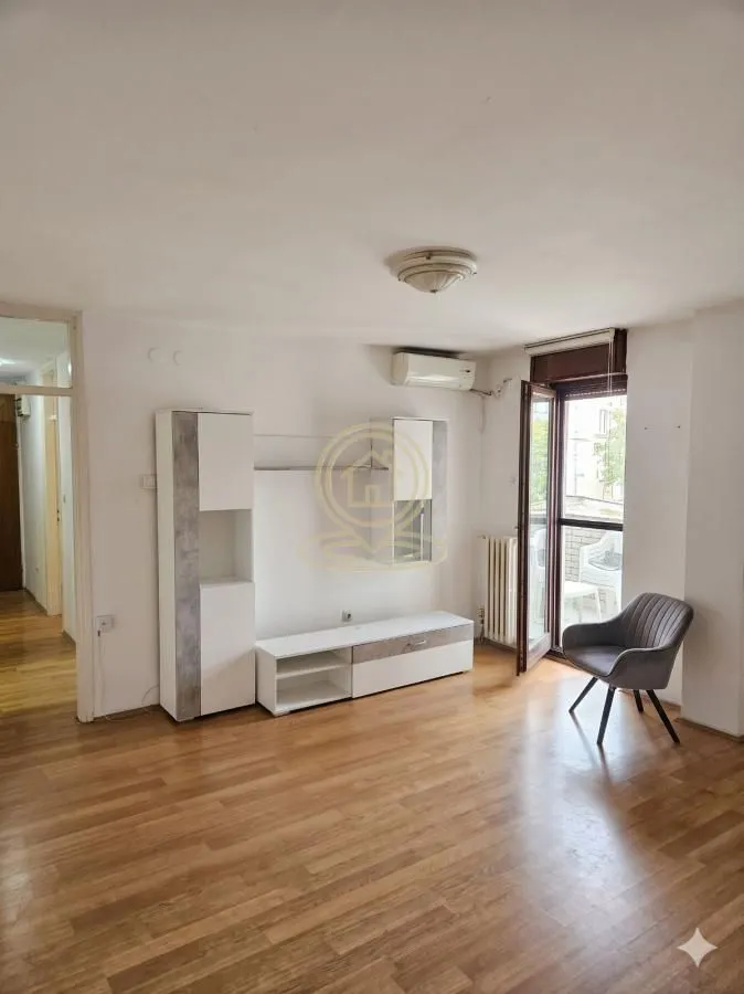 Prodaja, dvosoban stan, 58m², Novi Sad, Srbija
