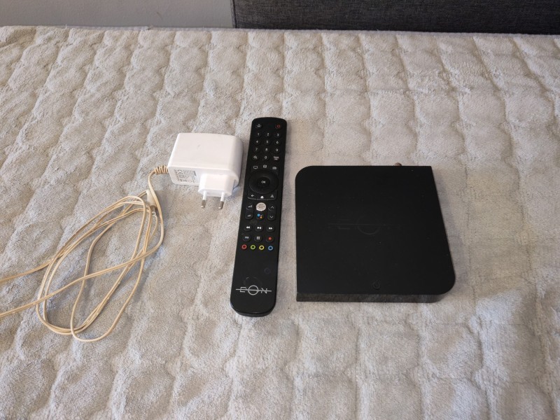EON Smart Box 4K KSTB6020 Ispravan Br. 2