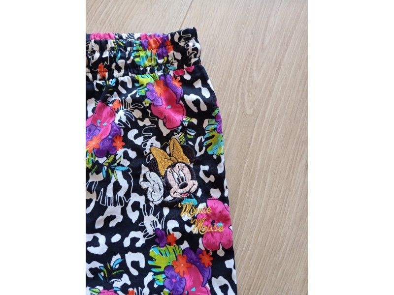 C&A pantalone vel 5
