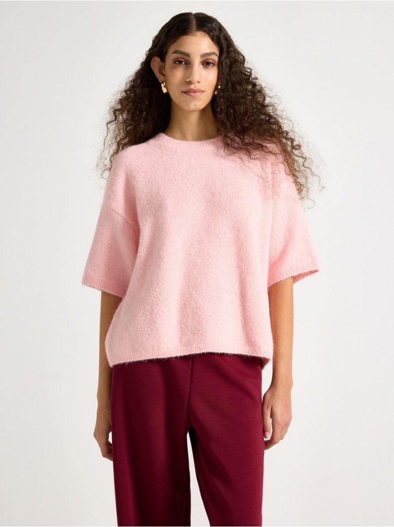 Džemper – Knitted jumper with short sleeves