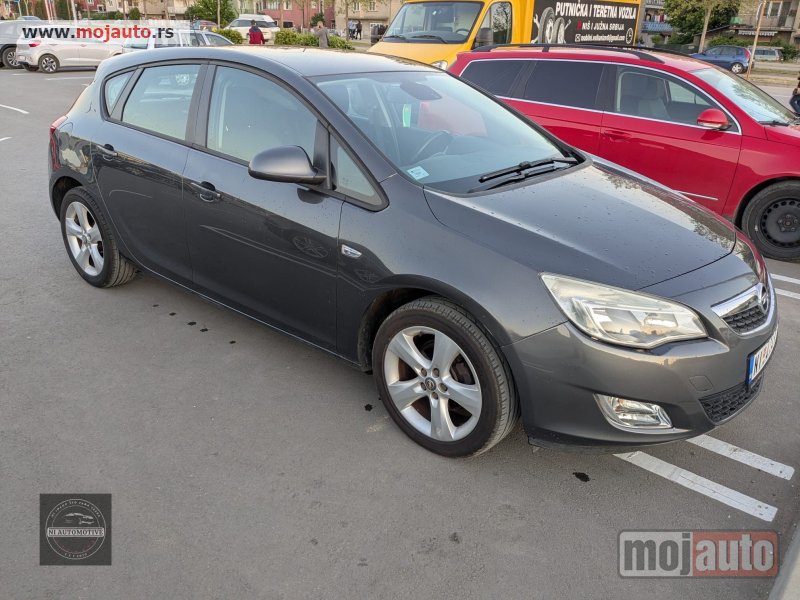 Opel Astra Astra J 1.4