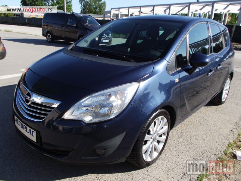 Opel Meriva 1.4 BENZ 88 KW NAVI ALU NOV
