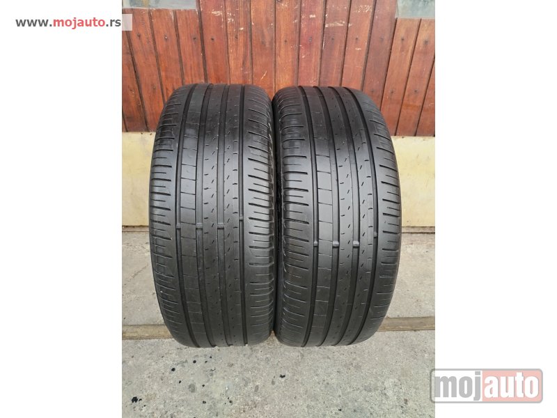 3021. Gume PIRELLI 18-ice, LETNJE 215/45, Šara 4,7 mm