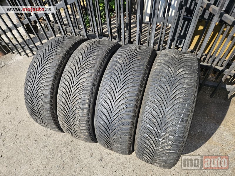 205-60-16 Michelin odlicne povoljno