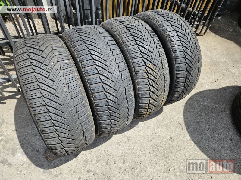205-55-16 Michelin kao nove odlicne