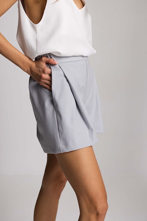 structured bermuda shorts dove blue – coming soon