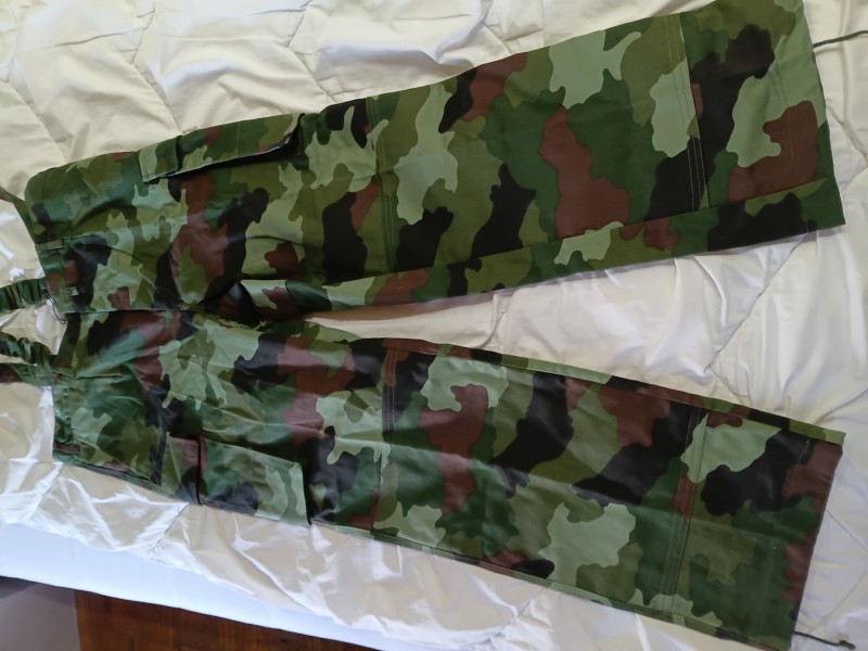 Maskirne pantalone M93
