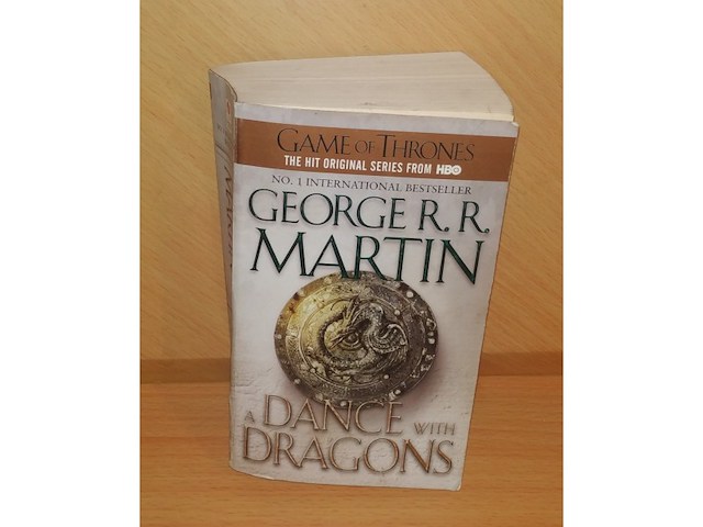 Dance with dragons - George R. R. Martin