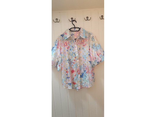 Prelepa košulja vel.XL/XXL