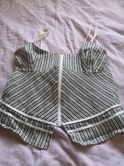 Prugasti korset top