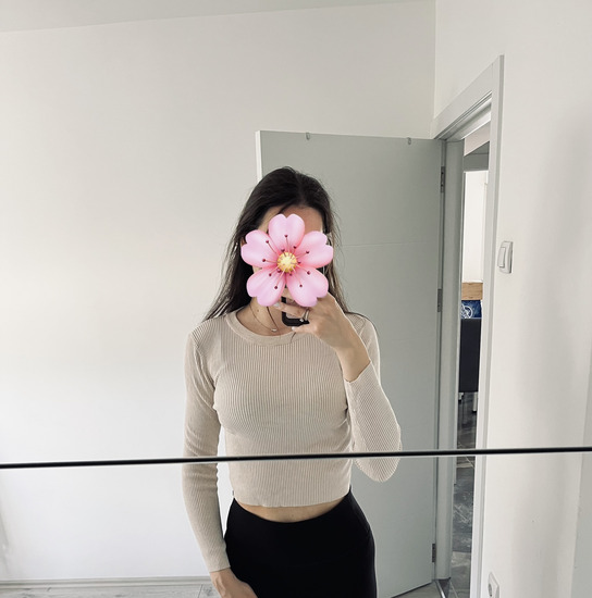 Zenska crop majica