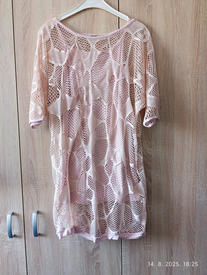 Roze mrezasti set