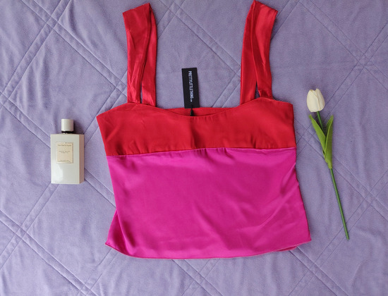 Nov PRETTYLITTLETHING satenski korset top L