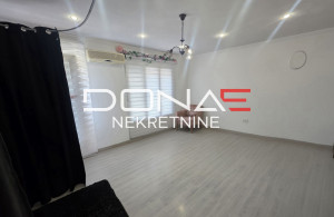 Prodajem Stan-Apartman, Centar, Niš Grad