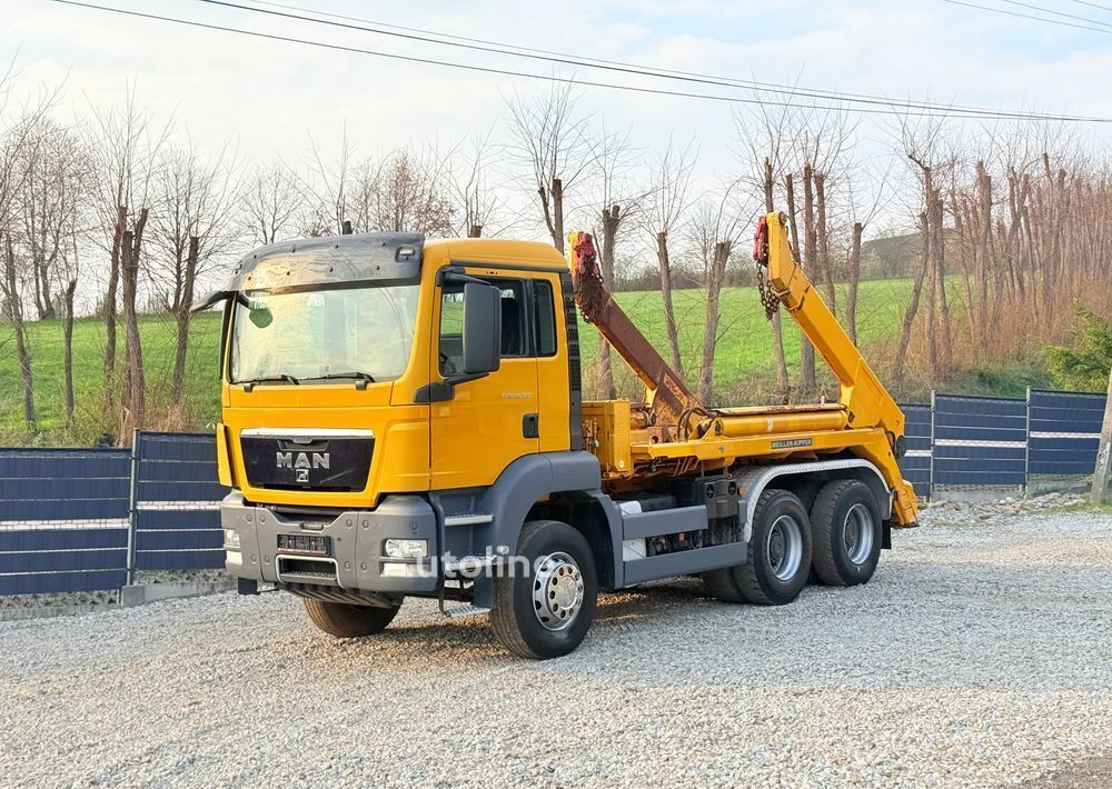 MAN 26-360 TGS kamion autopodizač kontejnera
