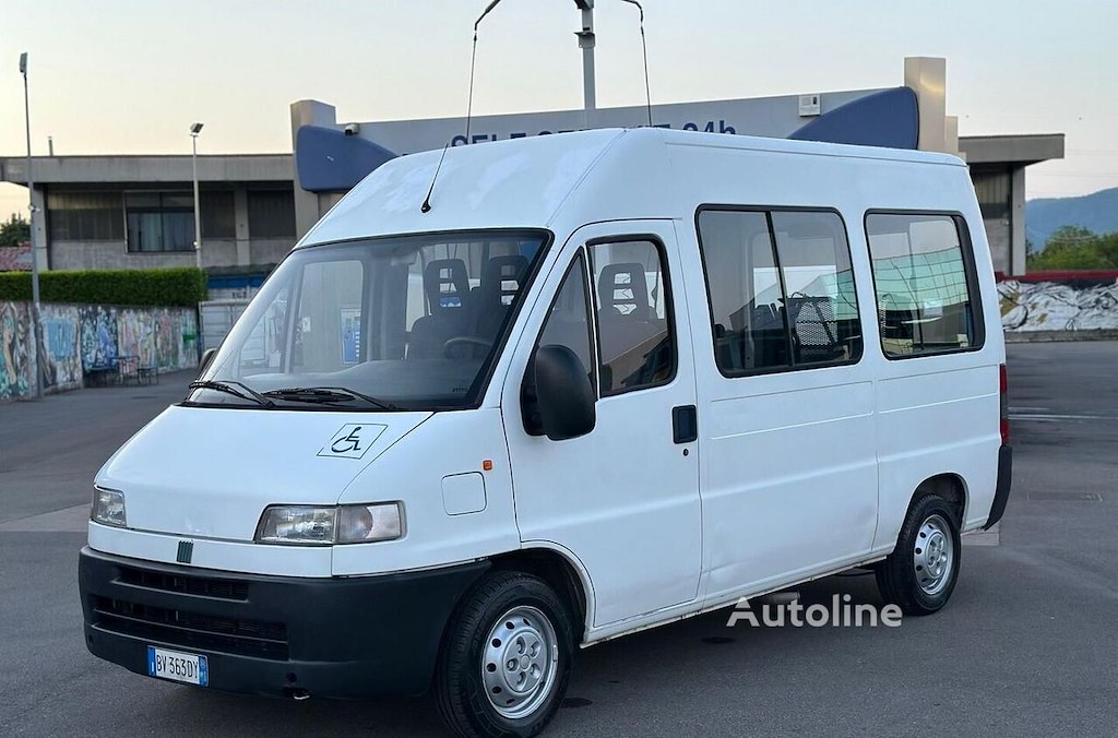 Fiat Ducato putnički minibus